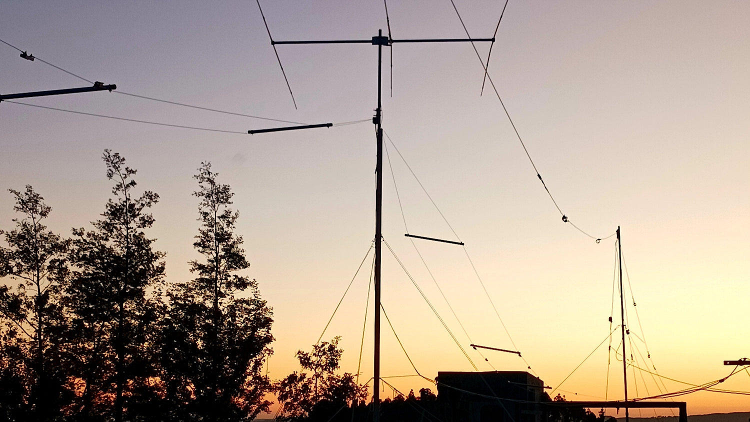 The Ham Shack | HF Amateur Radio Gear | New Zealand